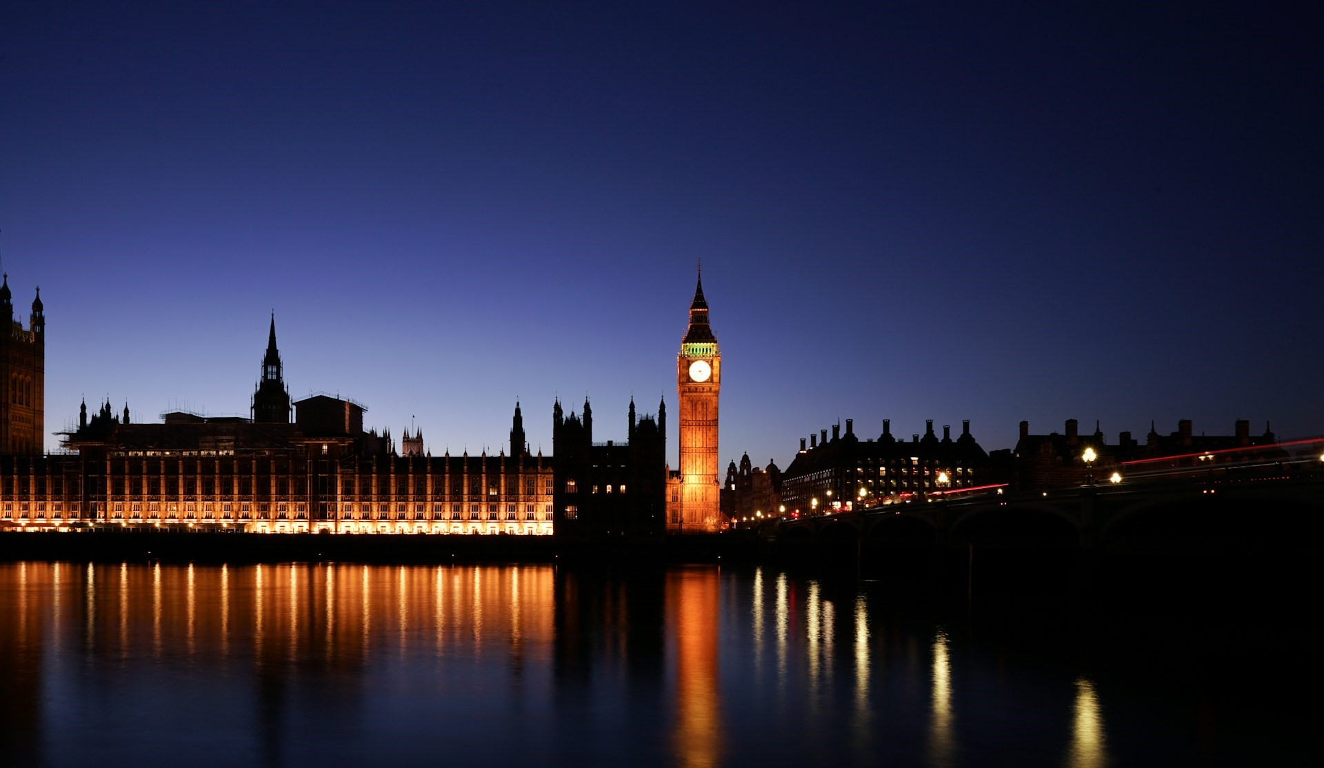 London Weekend Offer - Arrow Tours